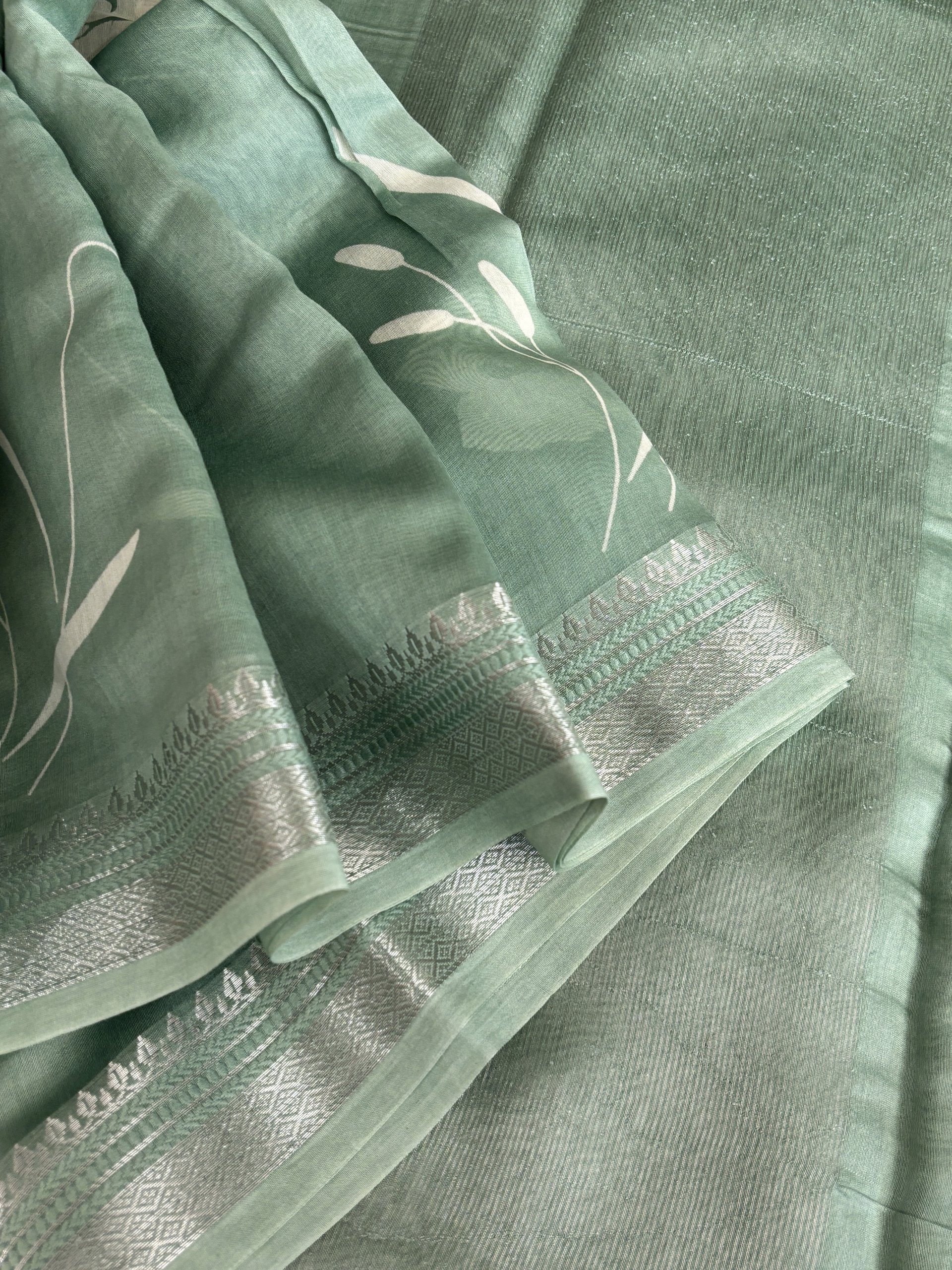 Elegant Chanderi Cotton Sarees - Shop Traditional Handwoven Collection ...