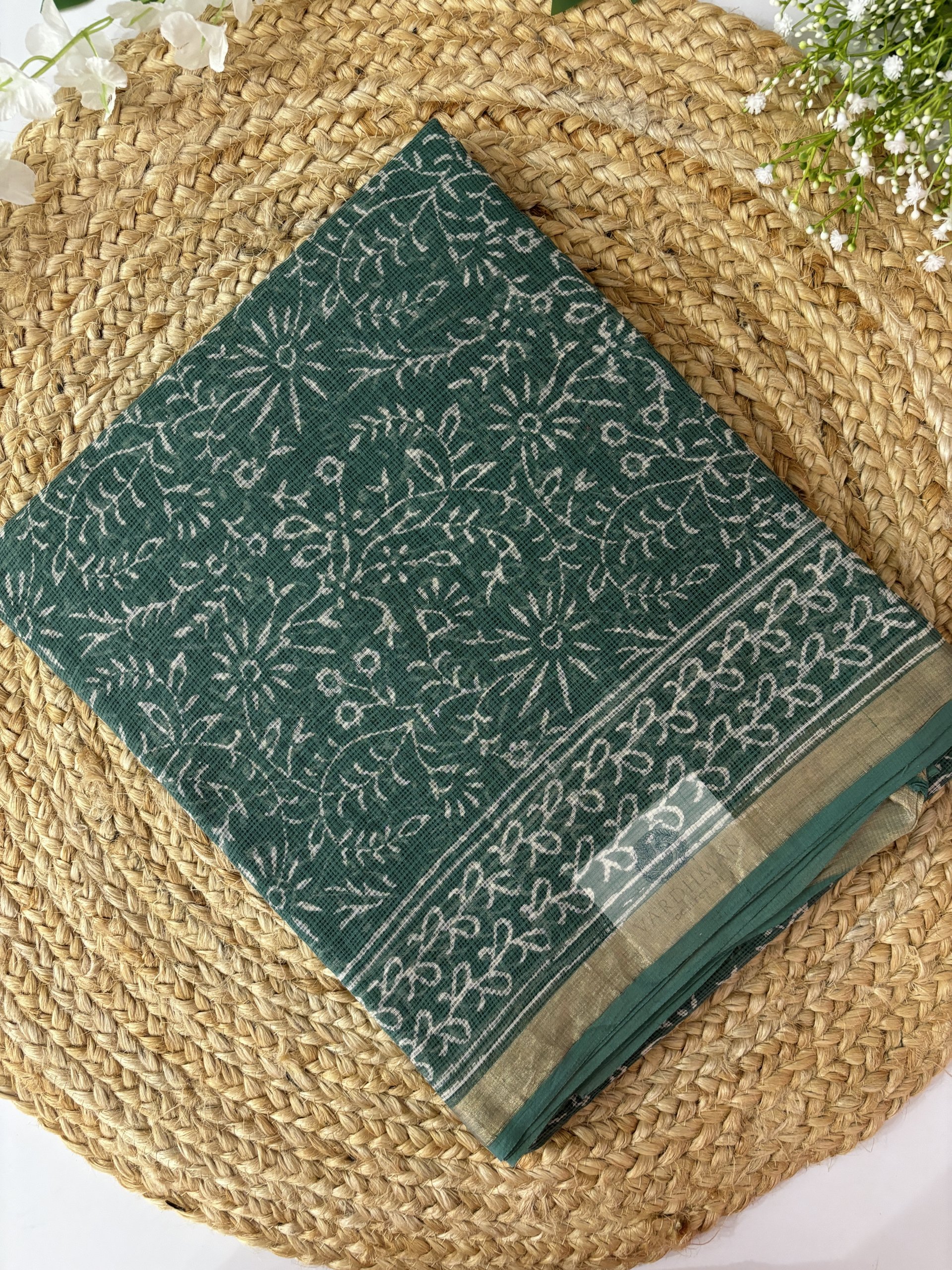 Green Exquisite Kota Doria Sarees - Lightweight Elegance from Vardhman ... Green Exquisite Kota Doria Sarees - Lightweight Elegance from Vardhman ...