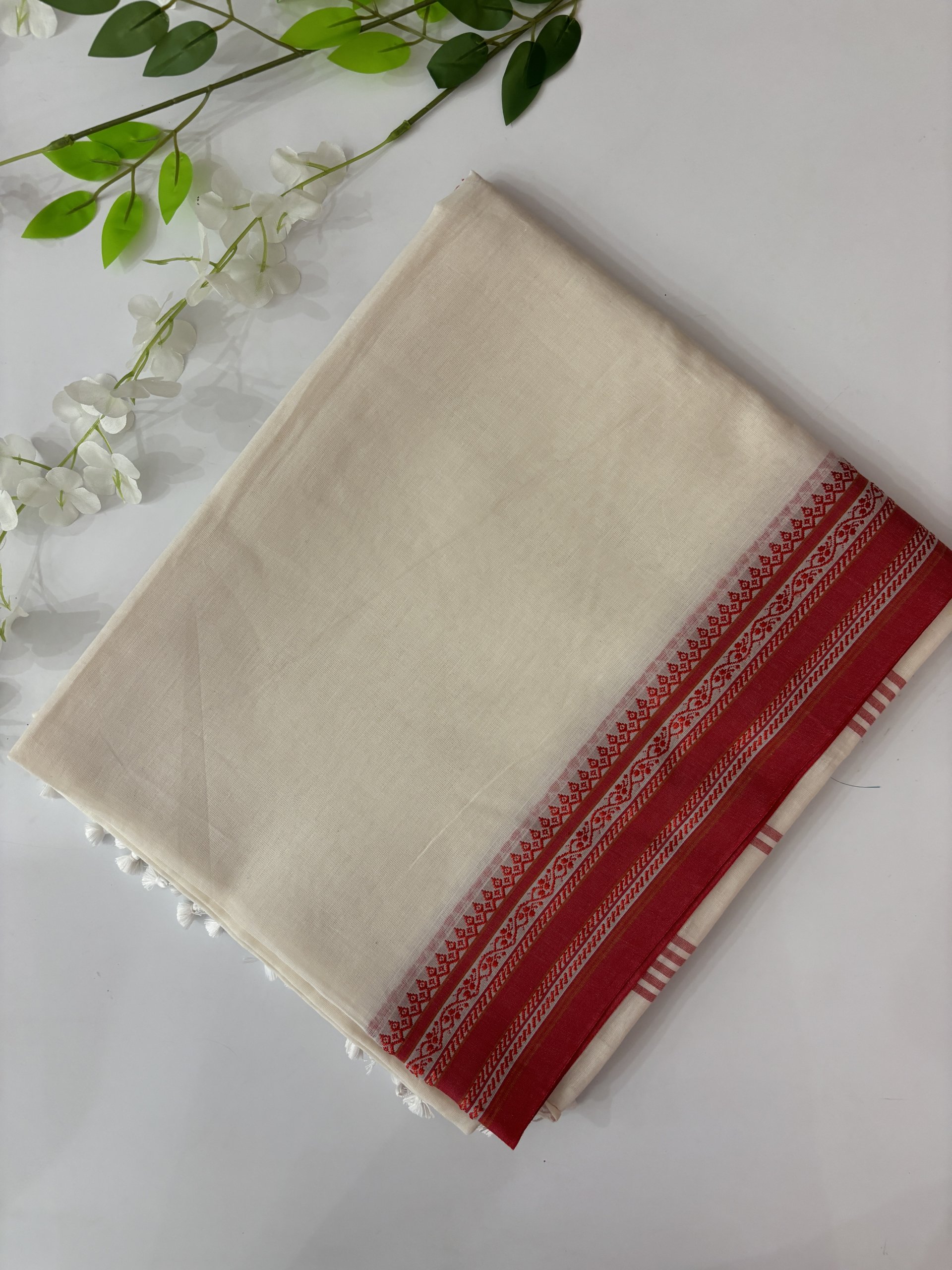 Authentic White with Red Bengal Phulia Cotton Sarees - Handwoven ...