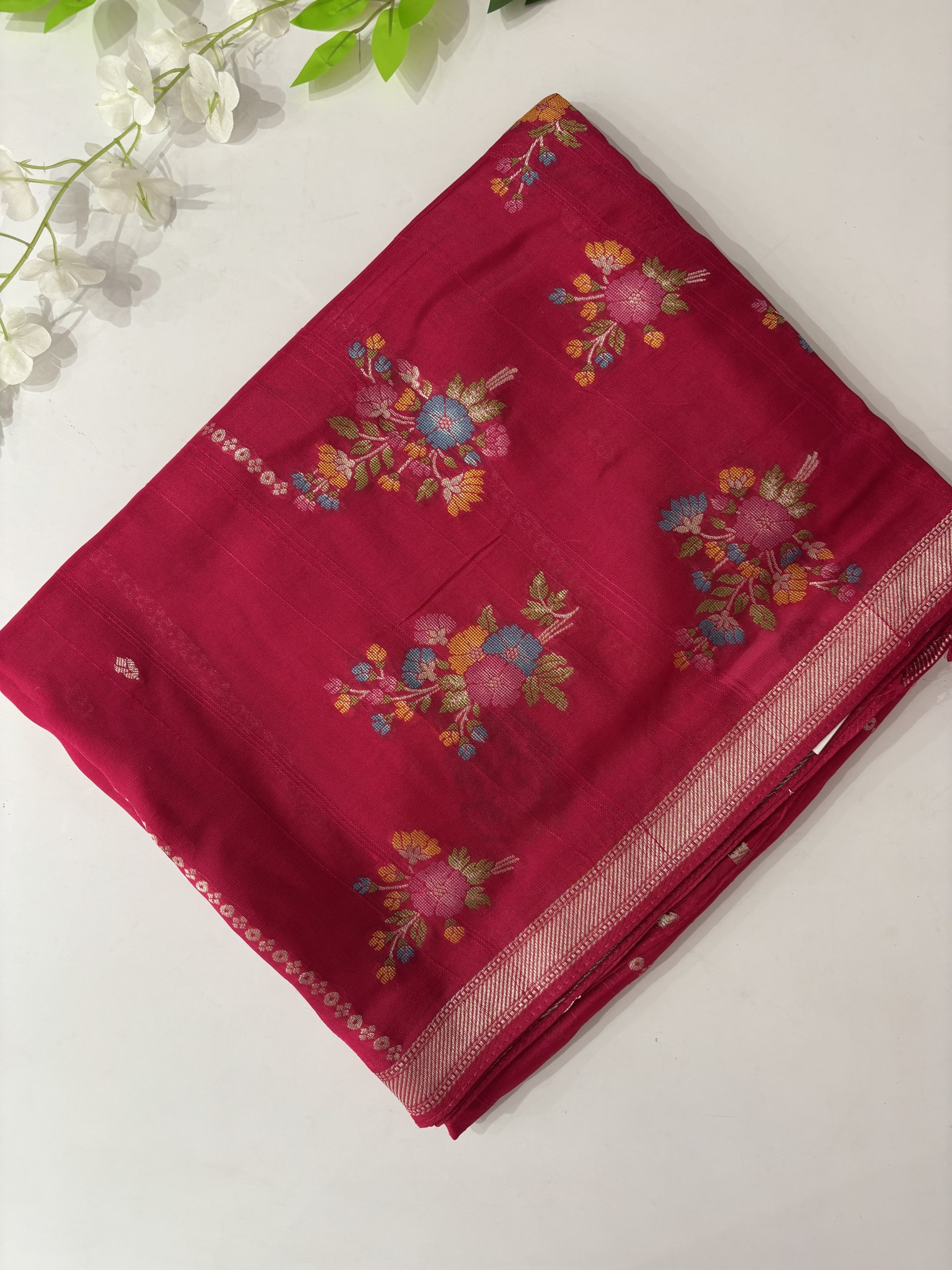 Small Border Banarasi Tussar Silk Sarees – Elegant & Timeless | Vardhman Collection