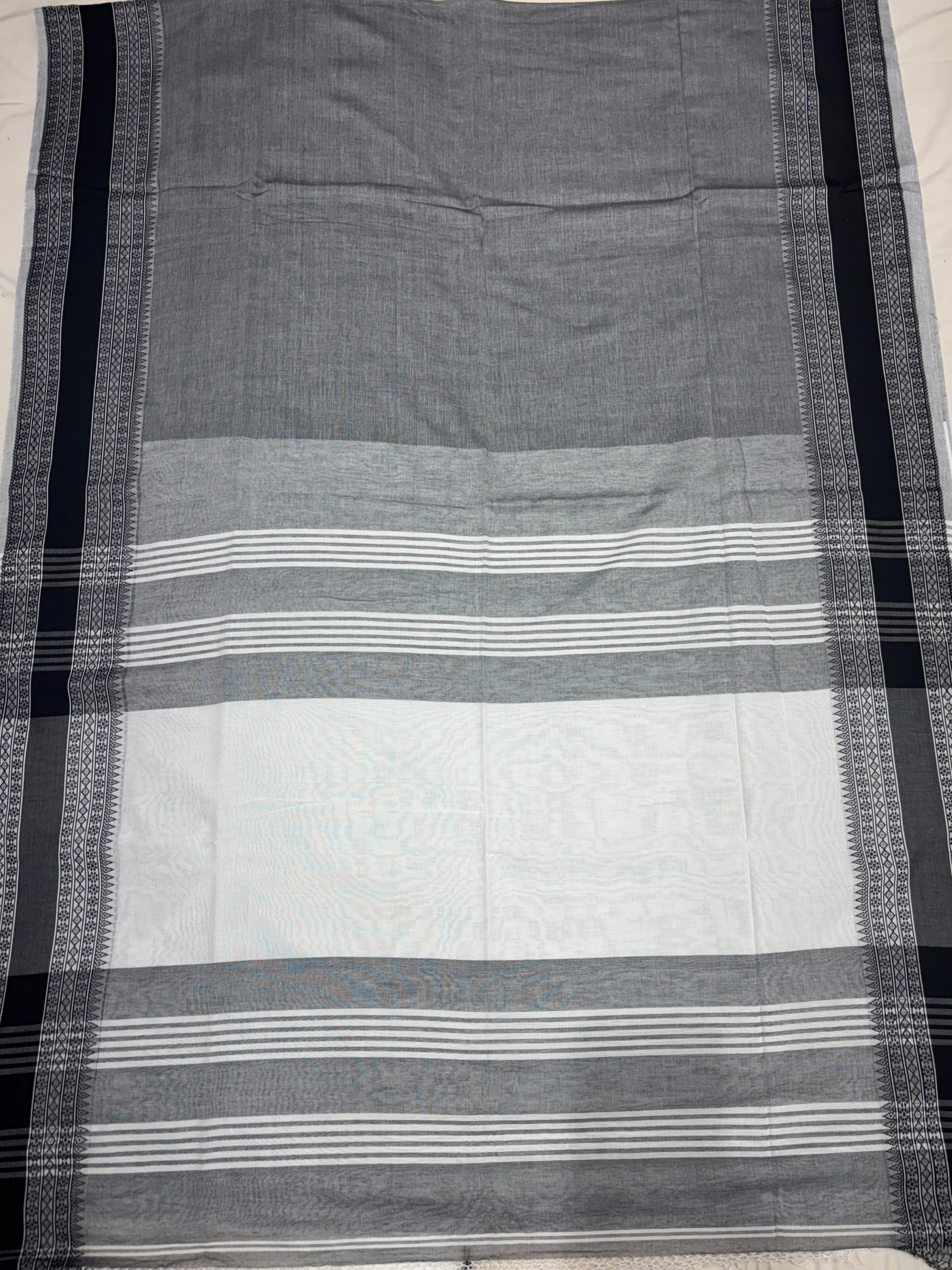 Authentic Grey Bengal Phulia Cotton Sarees - Handwoven Elegance at ...