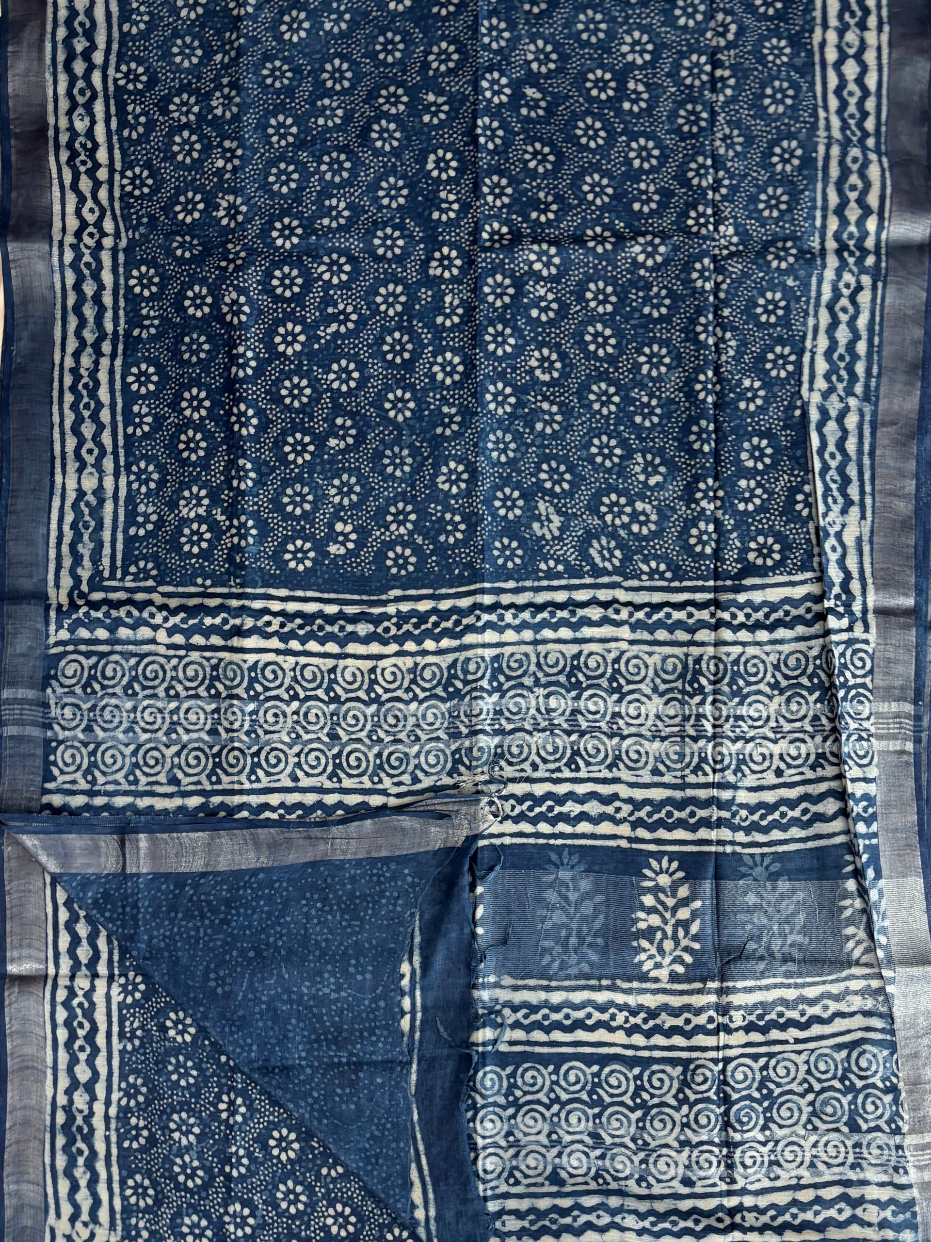 Exquisite Linen Cotton Indigo Blue Sarees - Lightweight Elegance from ...