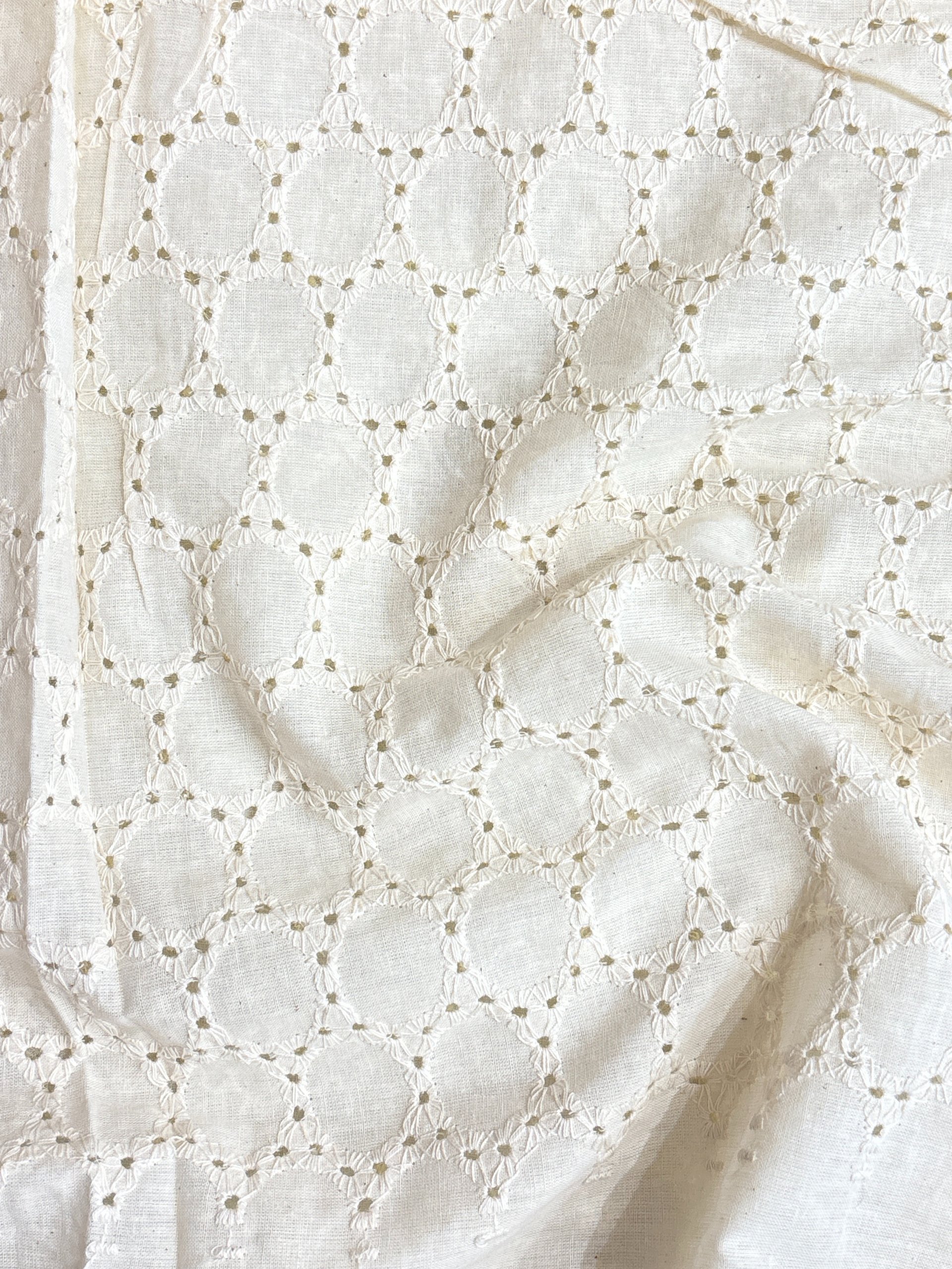 Light Yellow Organza Sarees with Embroidery & Mirror Work | Vardhman ...